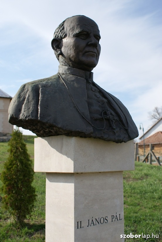 II. János Pál pápa – Köztérkép