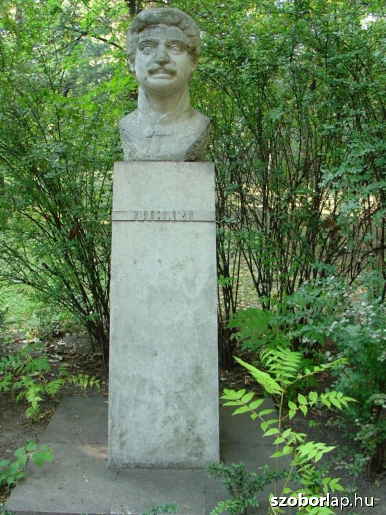 Bihari János mellszobra – Köztérkép