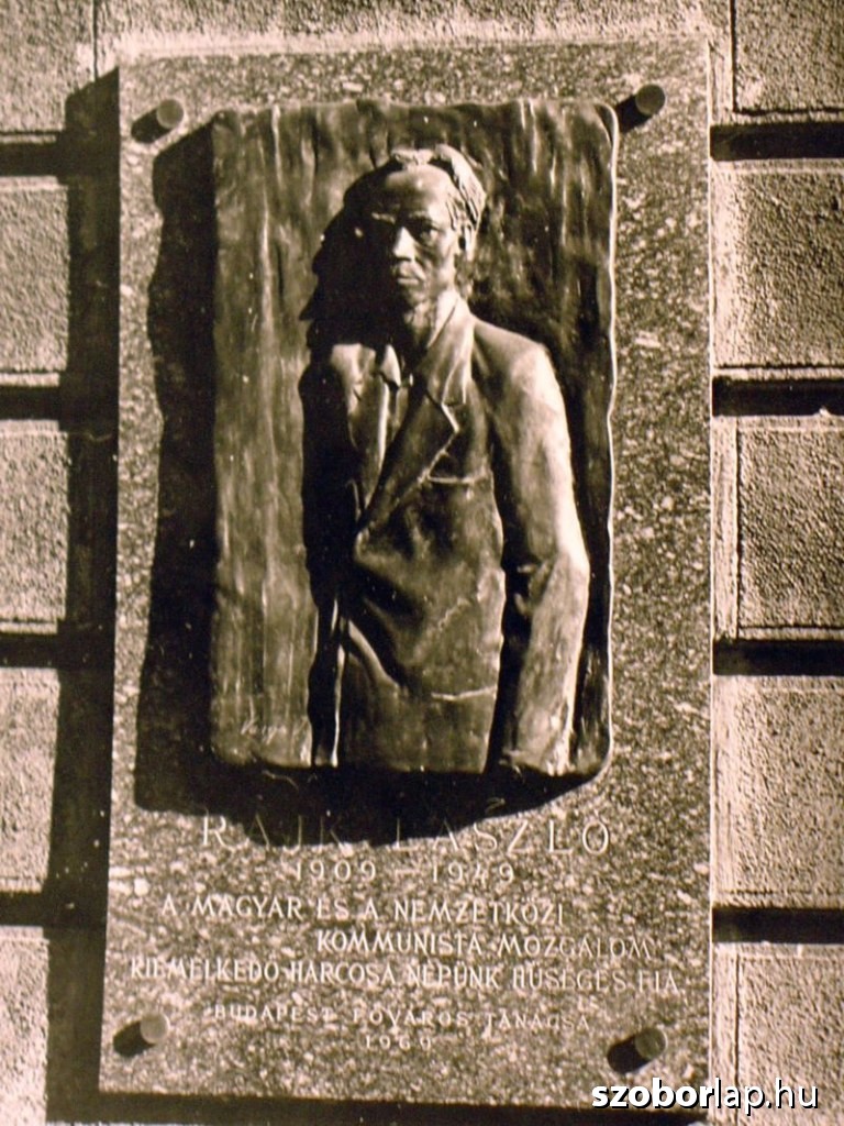 Rajk László domborműves emléktábla – Köztérkép