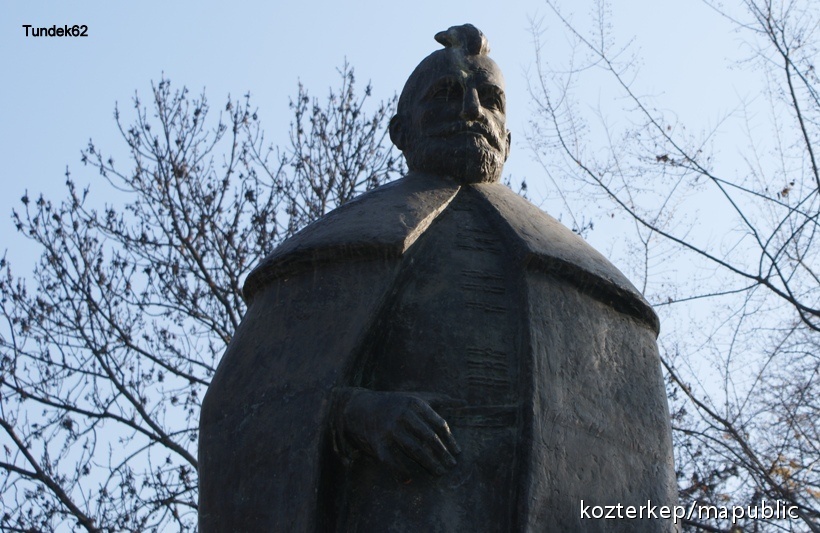 Bethlen Gábor szobra – Köztérkép