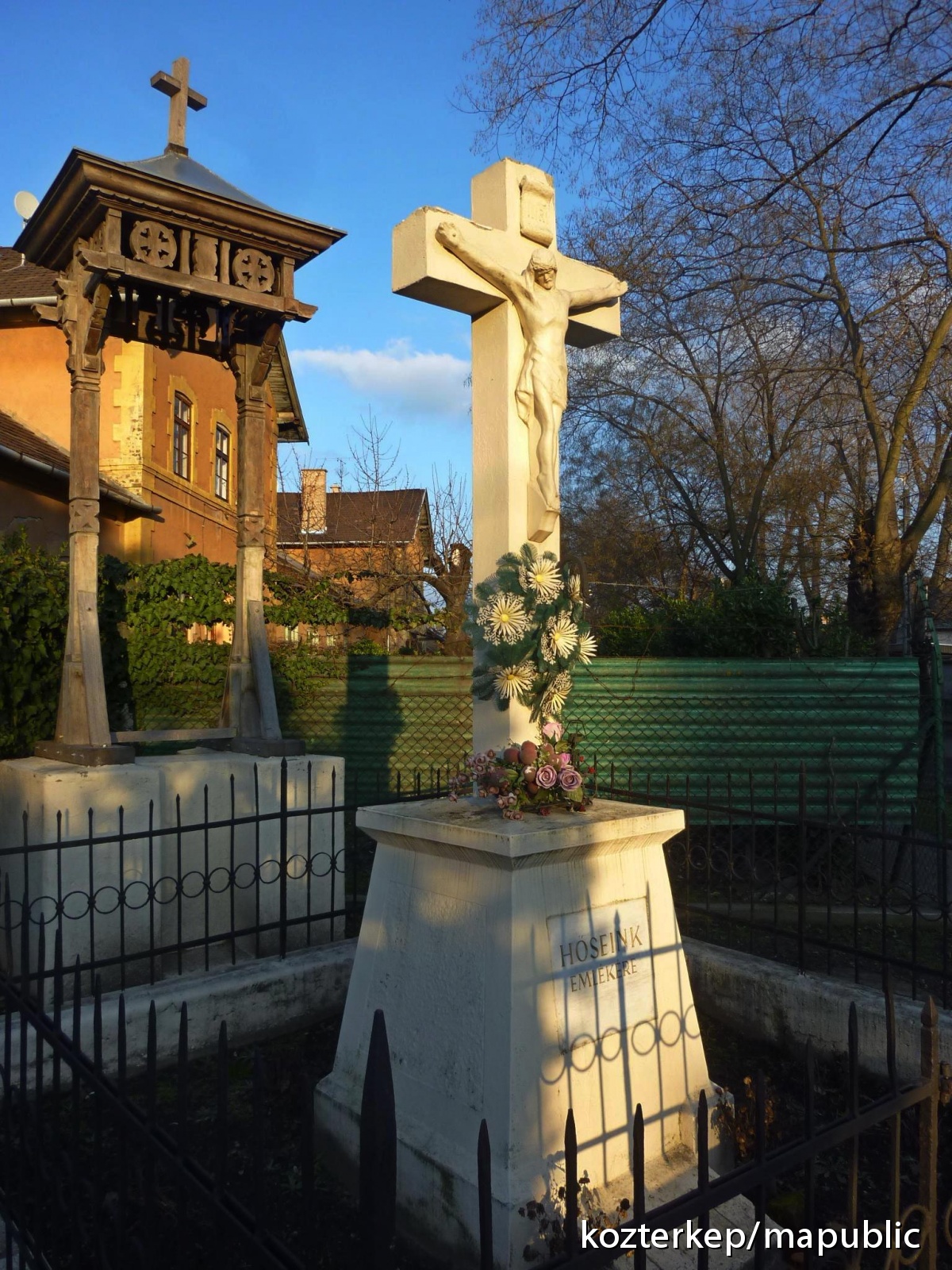 MÁV-telepi feszület és harangláb – Köztérkép