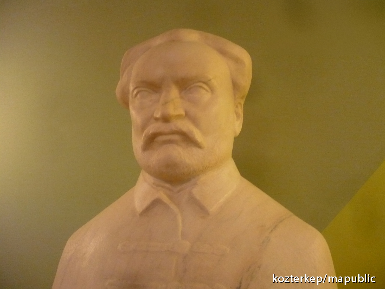 Erkel Ferenc mellszobra – Köztérkép