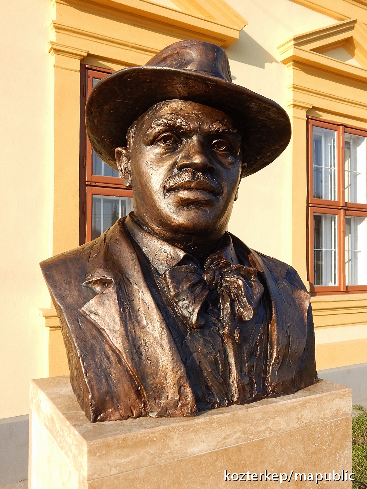 Csók István – Köztérkép