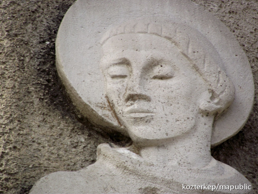 Szent Ferenc és Szent Antal – Köztérkép