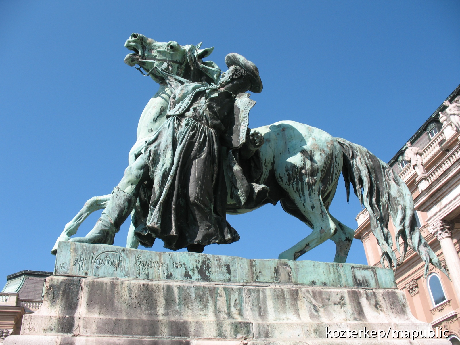 Csikós – Köztérkép