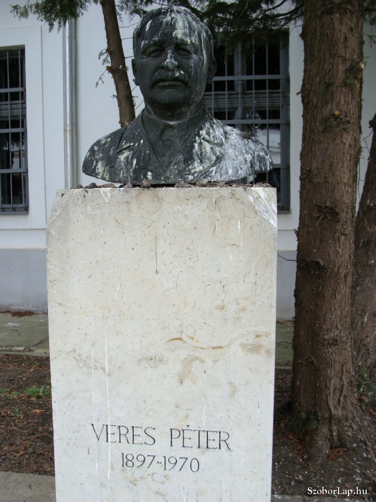 Veres Péter – Köztérkép