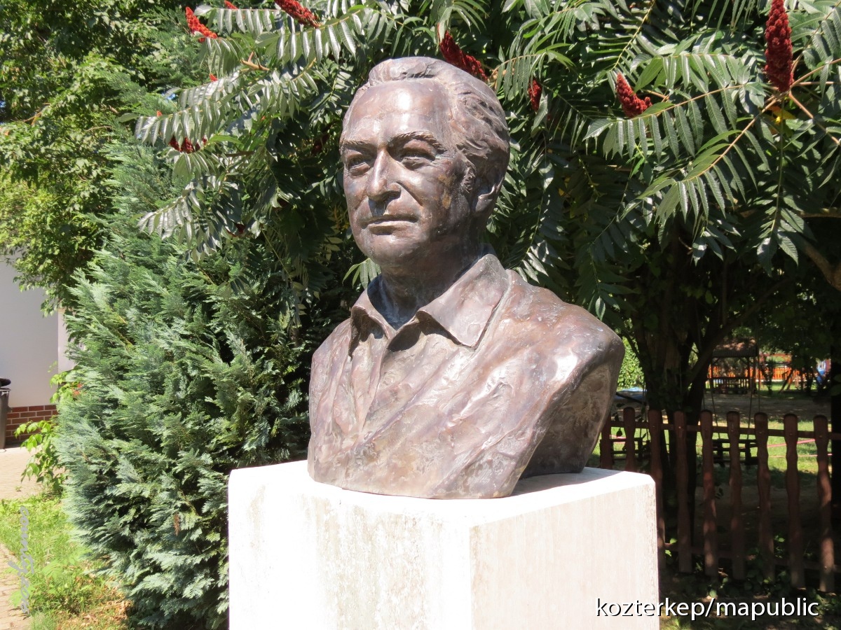 Fodor András – Köztérkép