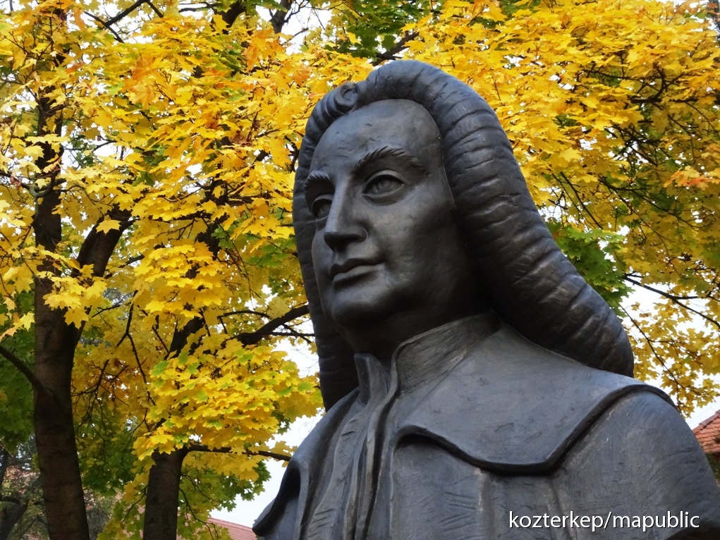 Segner János András dr. – Köztérkép