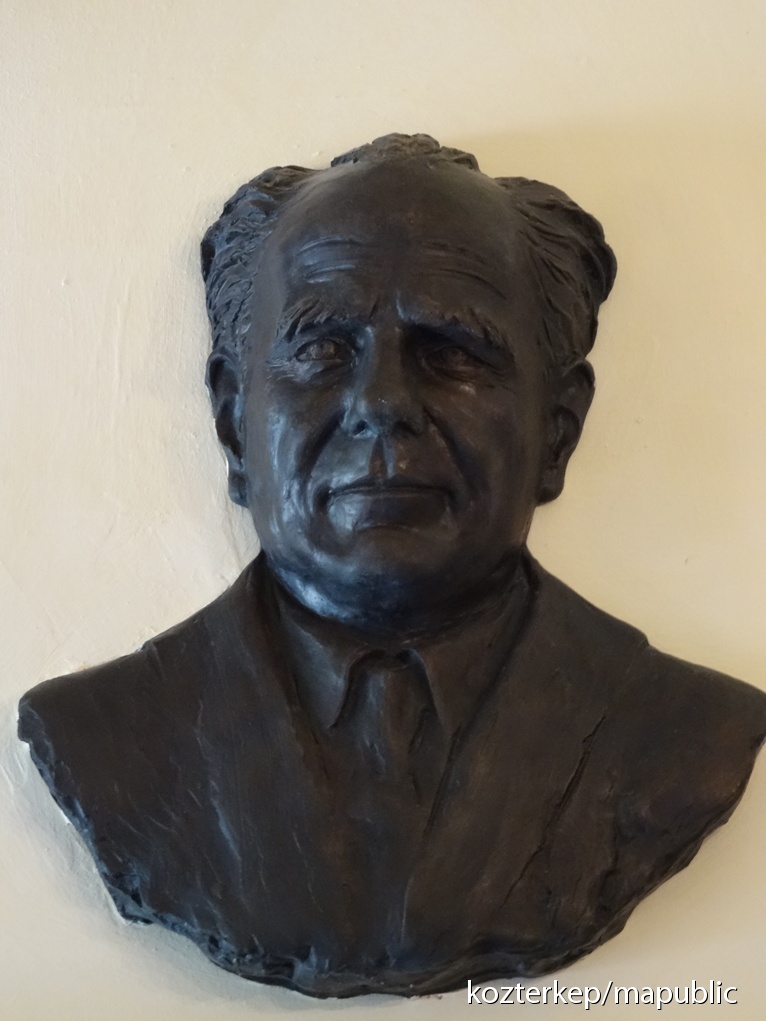 Molnár Mátyás – Köztérkép