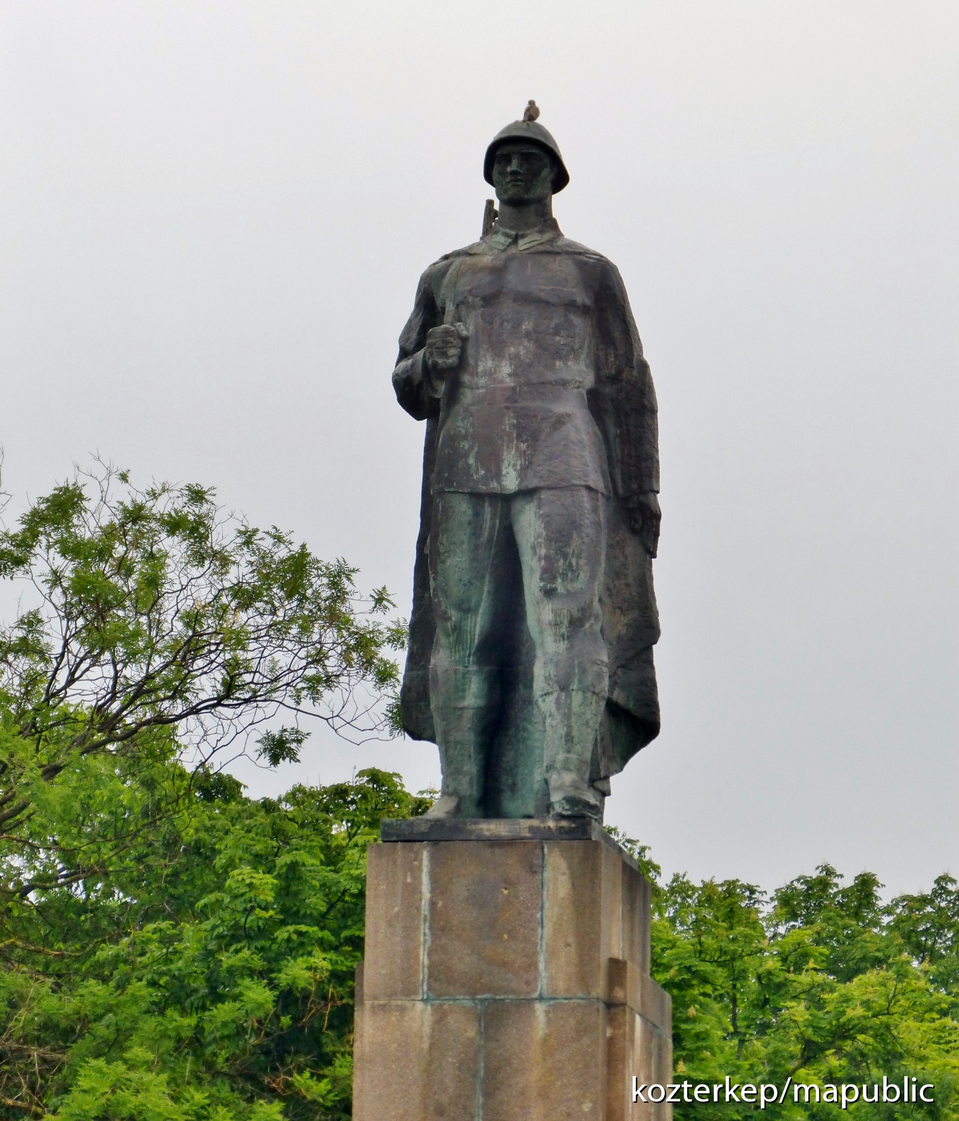 A román katona emlékműve – Köztérkép