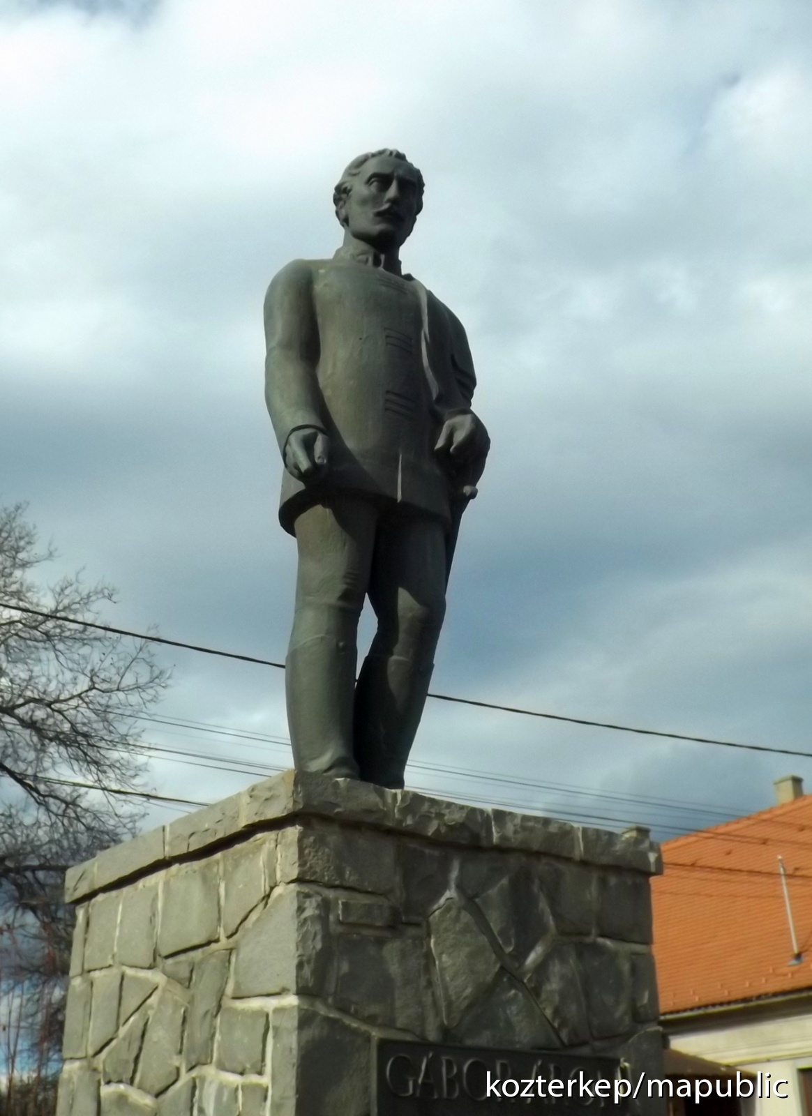 Gábor Áron – Köztérkép