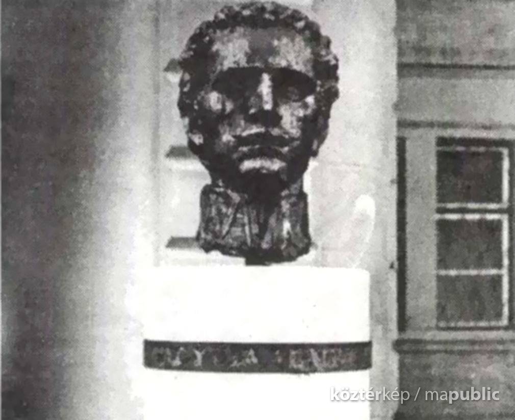 Gábor Áron – Köztérkép