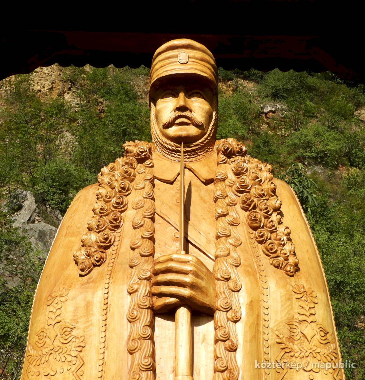 Kárpátok őre – Köztérkép