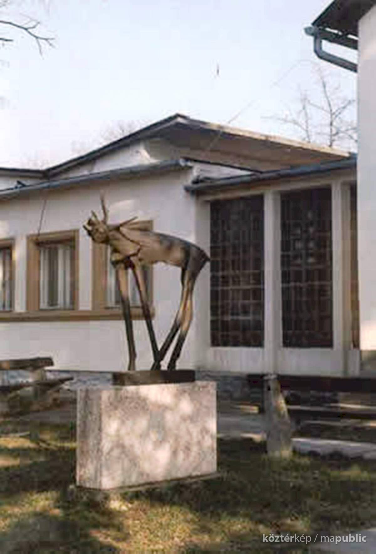 Szarvas-szobor – Köztérkép