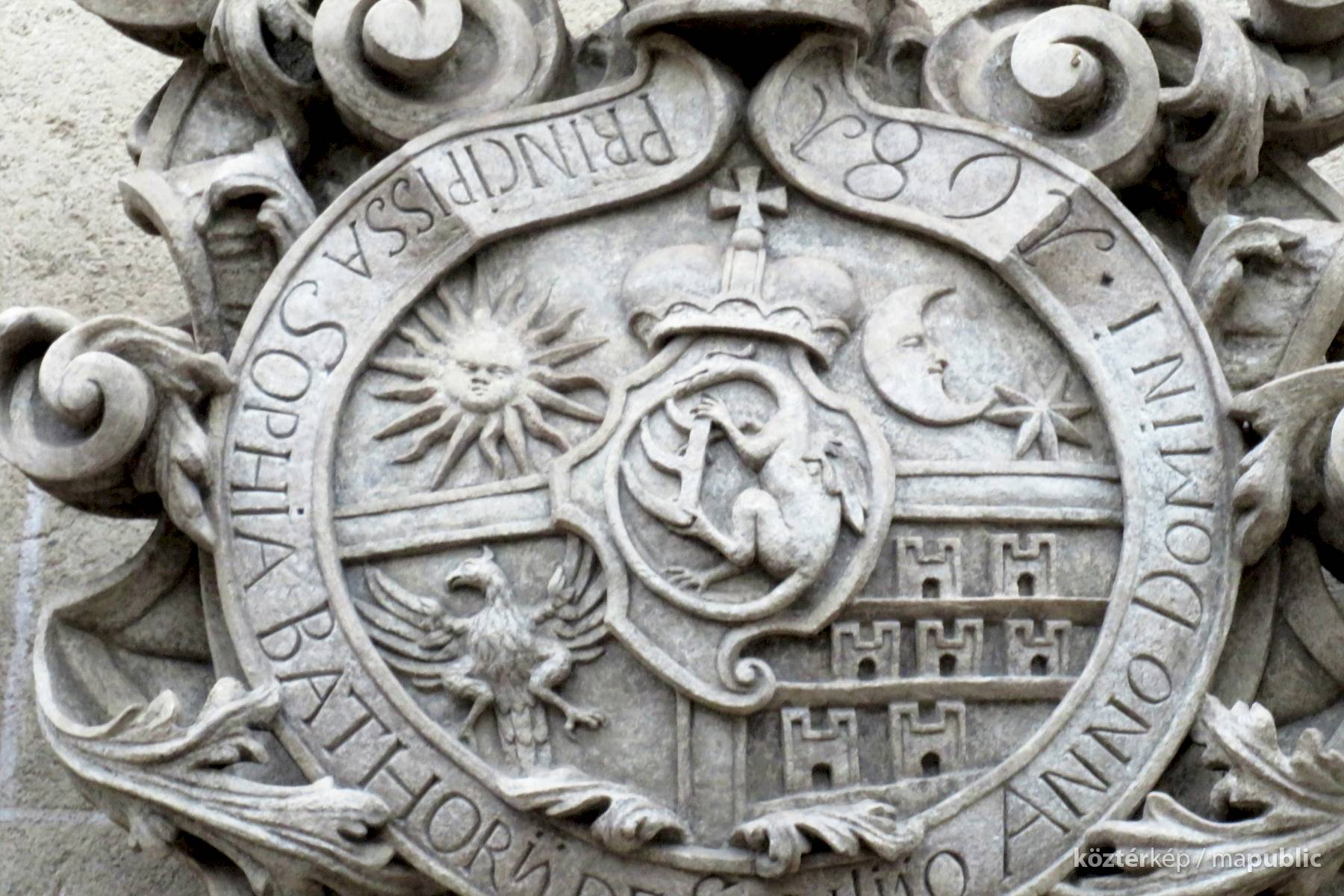 Rákóczi-Báthory egyesített címer – Köztérkép