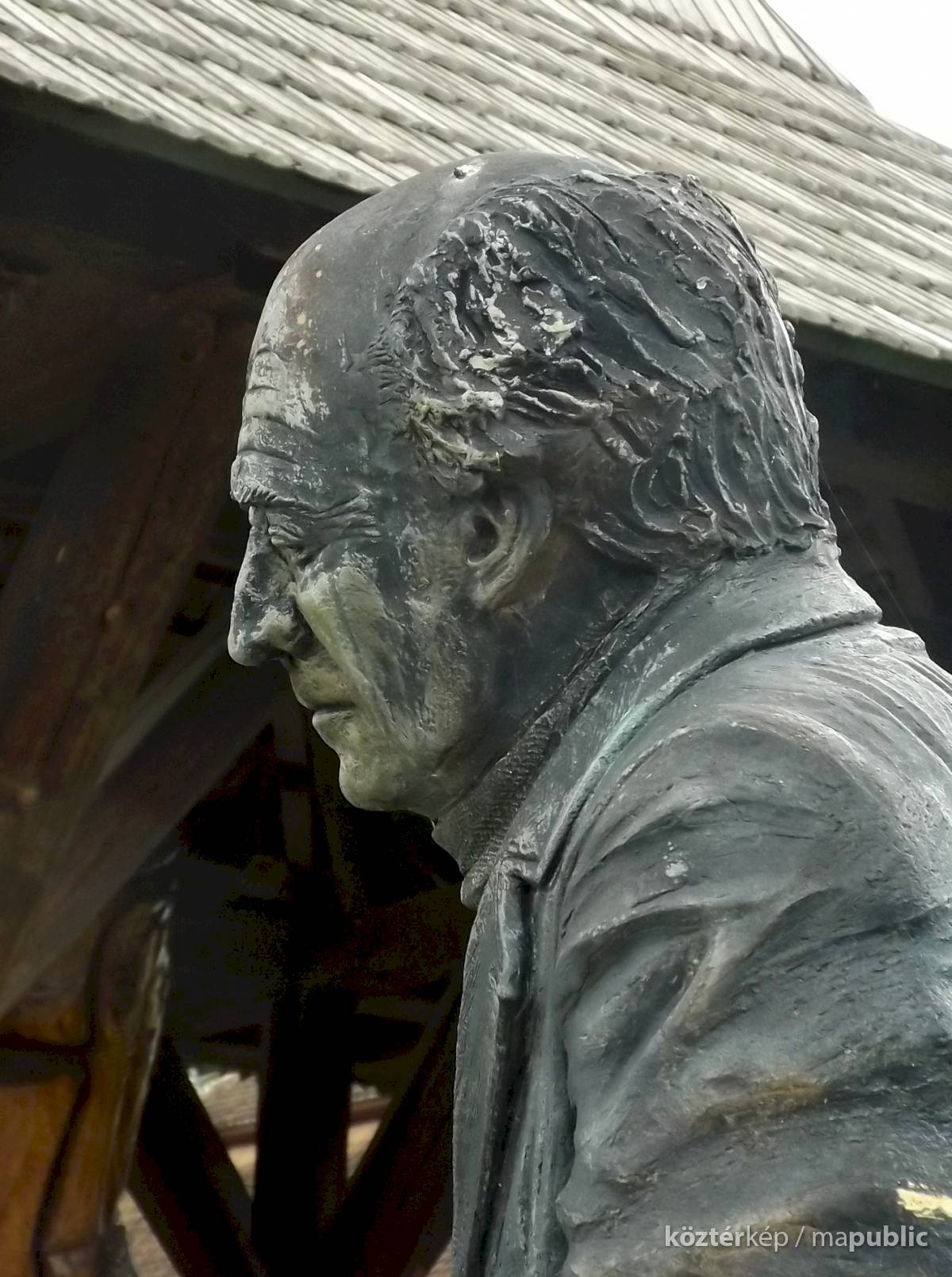 Domokos Géza mellszobra – Köztérkép