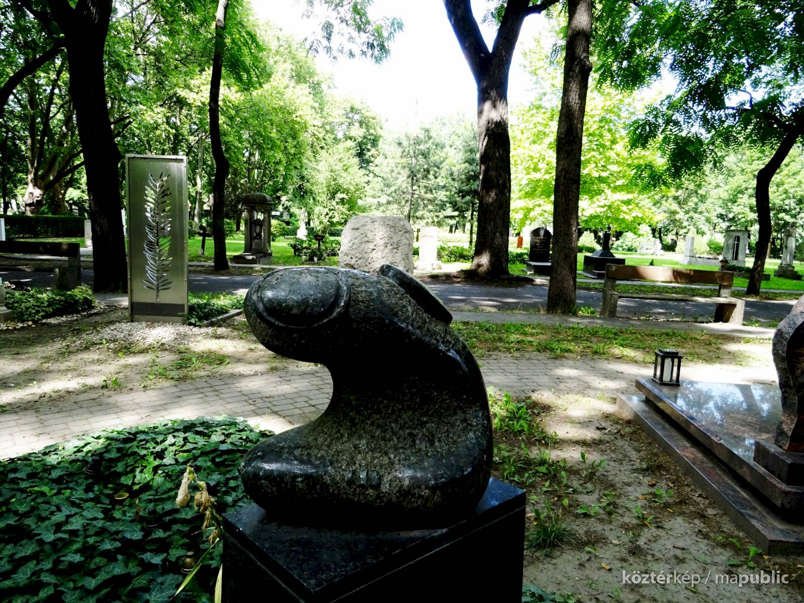 Morvay László síremléke – Köztérkép