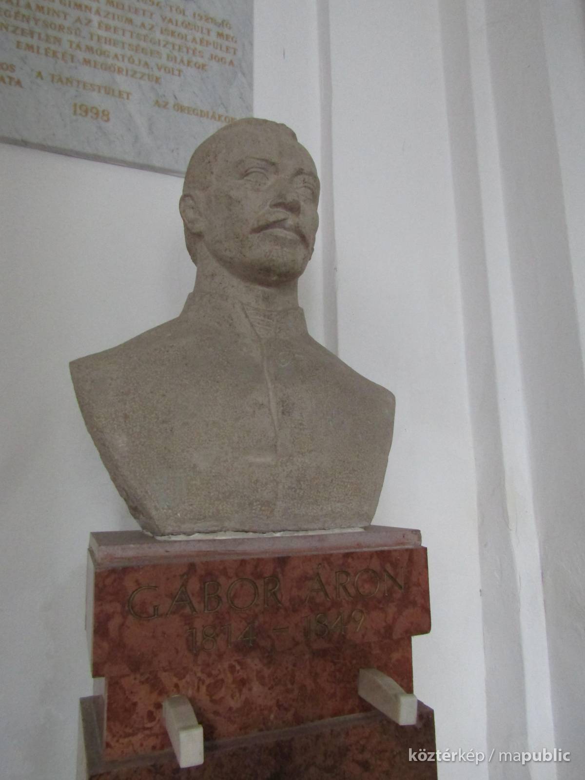 Gábor Áron – Köztérkép