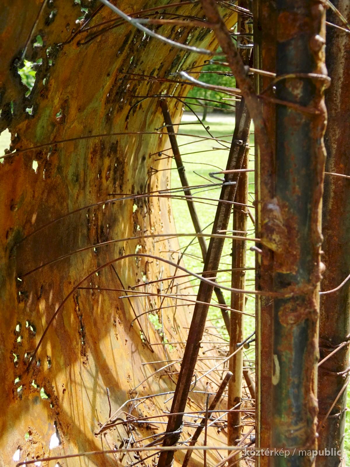 Concave Forest – Köztérkép