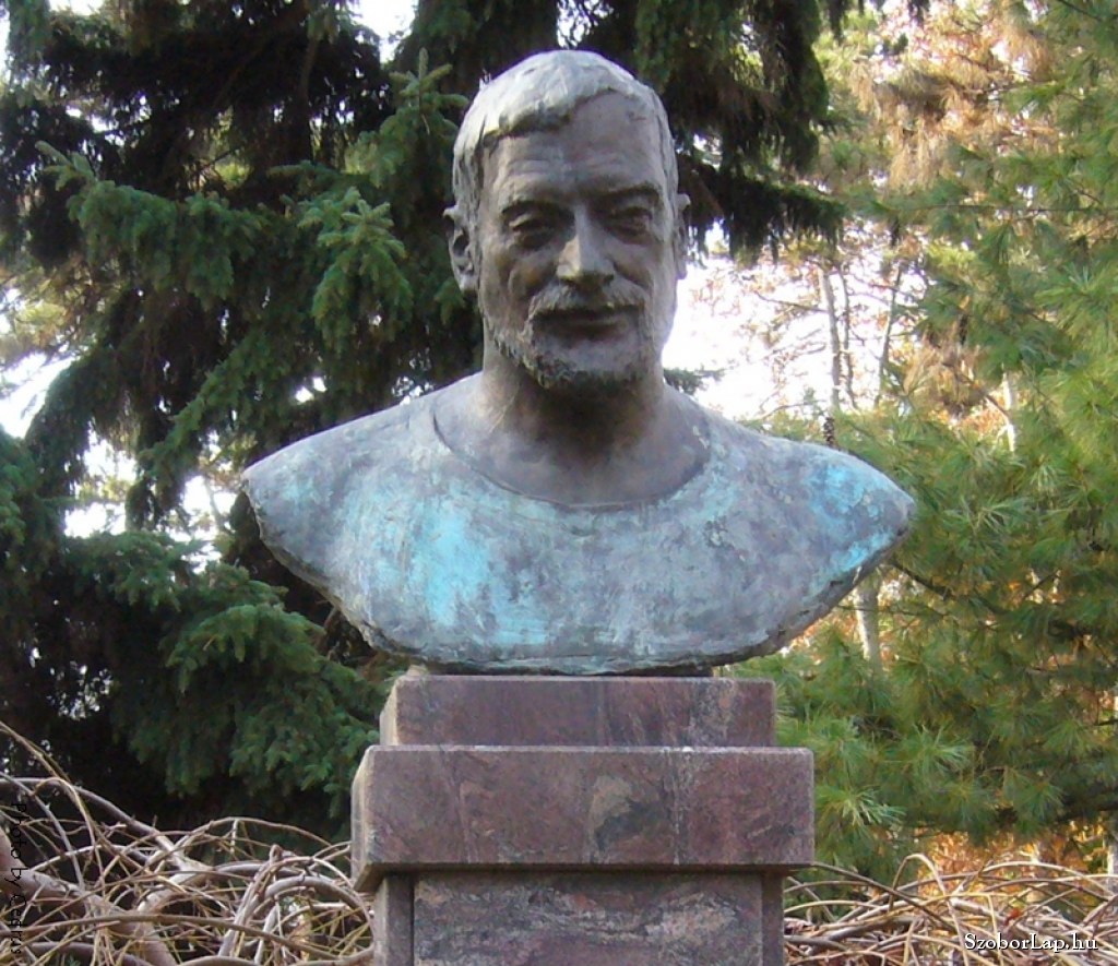 Tari Gábor – Köztérkép