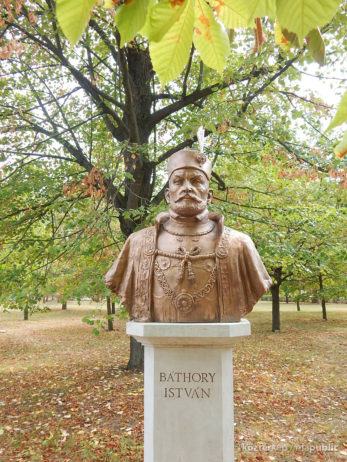 Báthory István – Köztérkép