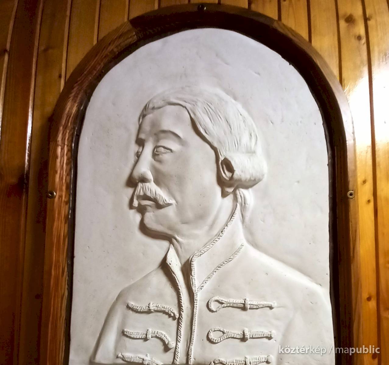 Hajnóczy József – Köztérkép