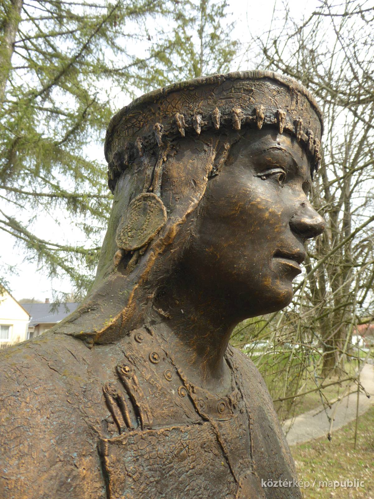 Emese álma – Köztérkép