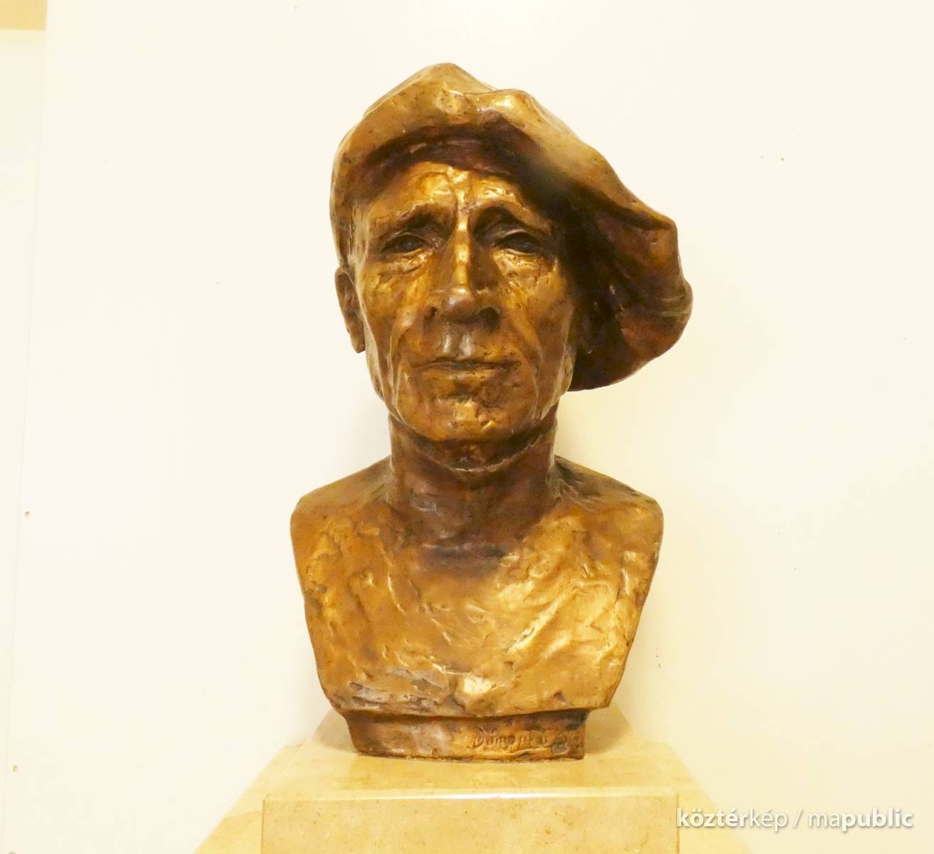 Szepes Gyula mellszobra – Köztérkép