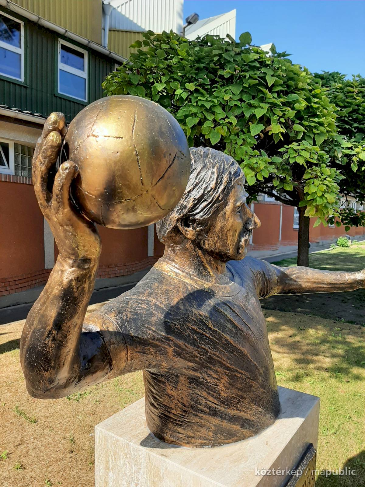 Varga István – Köztérkép