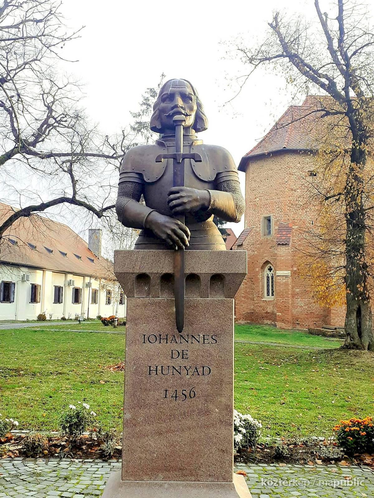 Hunyadi János – Köztérkép