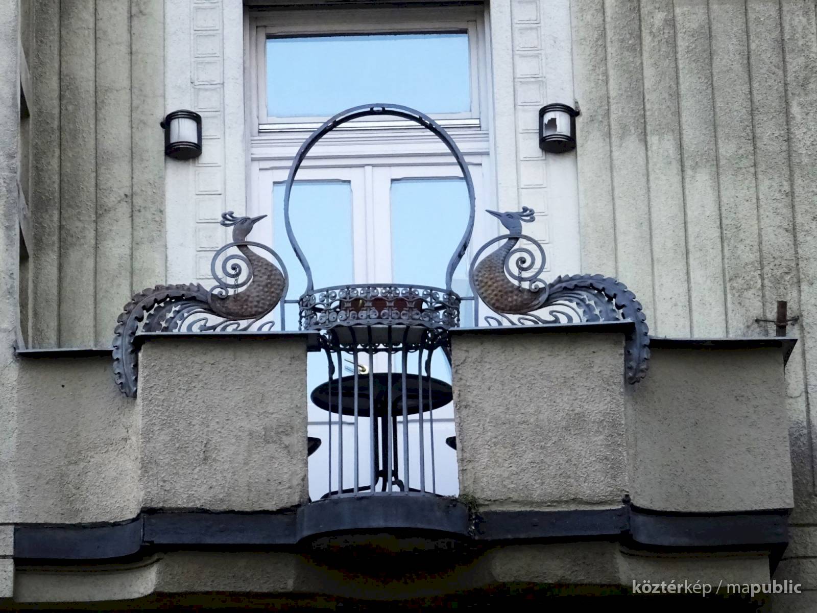 Pávák – Köztérkép