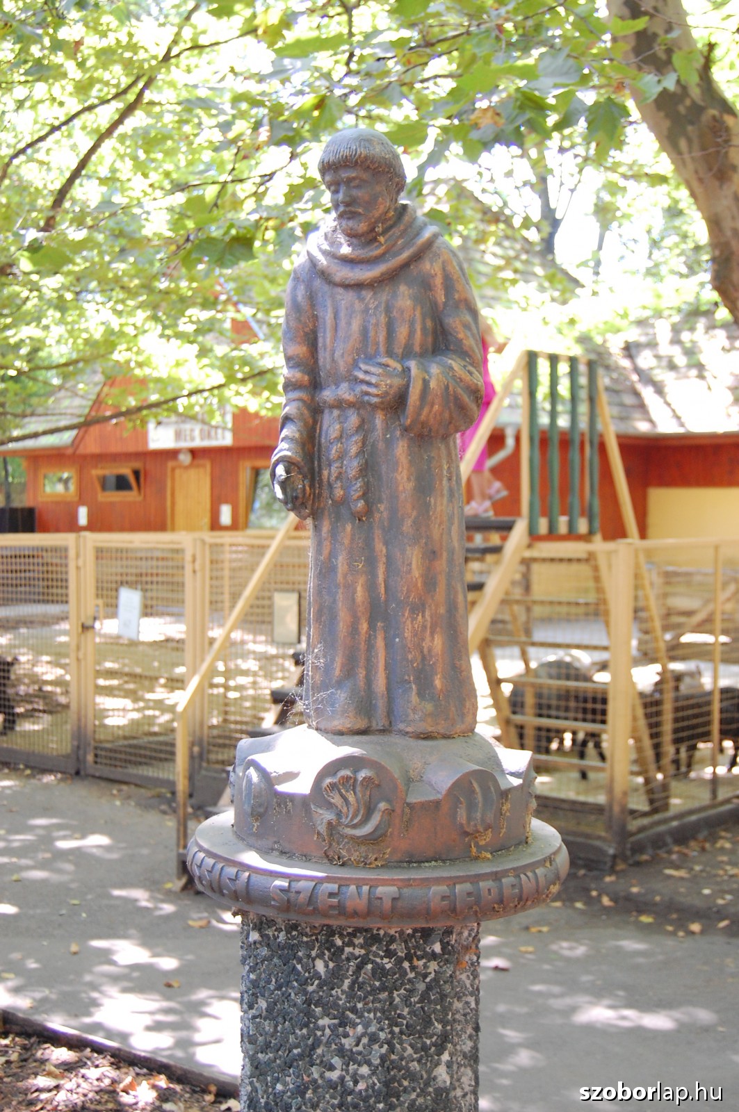 Assisi Szent Ferenc – Köztérkép