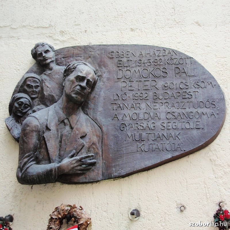 Domokos Pál Péter – Köztérkép